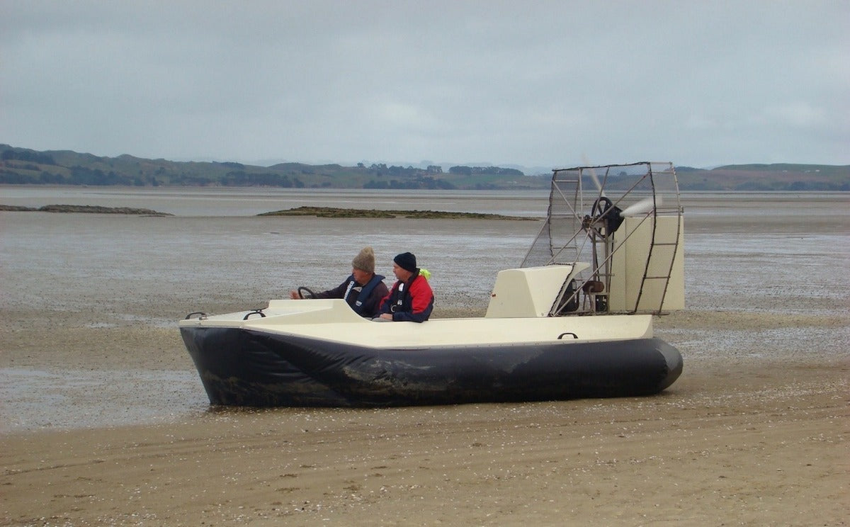 Surveyor, 3 to 4 people, 7 ft x 14 – 16 ft hull Drawings – hovercraft ...